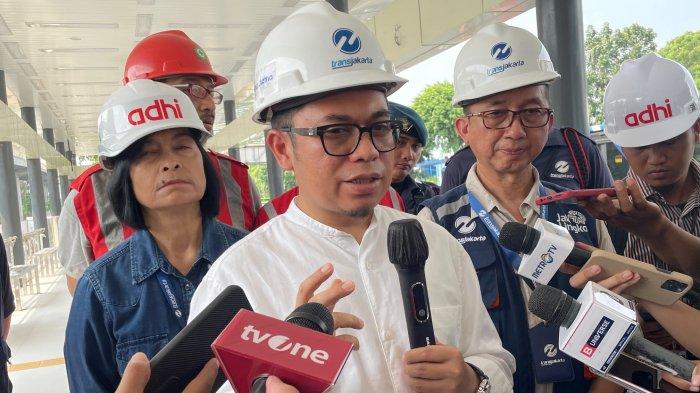 Transjakarta Targetkan 100 Bus Listrik Melayani Masyarakat Jakarta ...