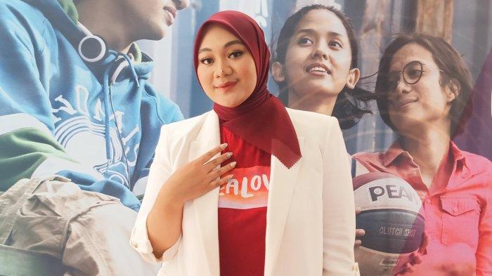 Nyanyikan Ulang Lagu Dealova yang Dipopulerkan Once Mekel, Fadhilah Intan: Ini Projek Roro ...