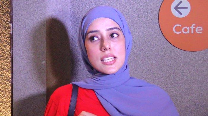 Fairuz A Rafiq Khawatir Tengku Dewi Alami Kontraksi Akibat Stres Pikirkan Andrew Diduga ...