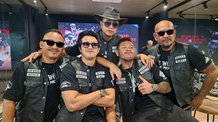 Main Film 'Five Wolves', Fajar Gomez Rasakan Kuatnya Persaudaraan ...