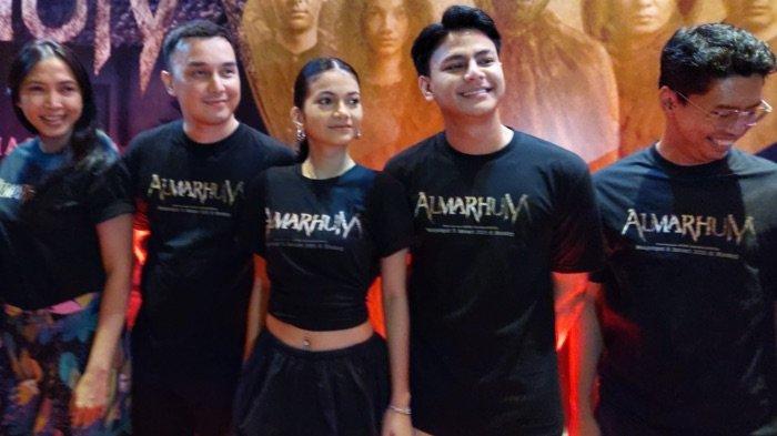 Cerita Dimas Aditya dan Ratu Sofya Syuting Film Almarhum, Belajar ...