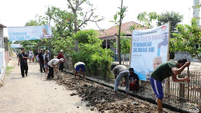 Kerap Meluap Hingga Banjiri Pemukiman, GMP Bersama Warga Gotong Royong Perbaiki Saluran Air ...