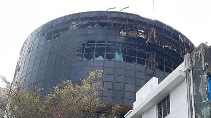 11 Orang Dinyatakan Hilang Dalam Kebakaran Glodok Plaza, ini Nama ...