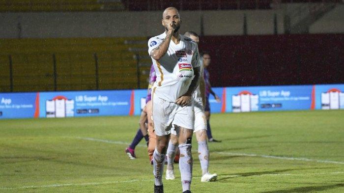 Persija Jakarta Lewati Hujan Badai untuk Taklukkan RANS Nusantara ...