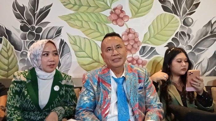 Benny Wullur Tantang Tinju dan Berdebat, Hotman Paris: Seharusnya ...