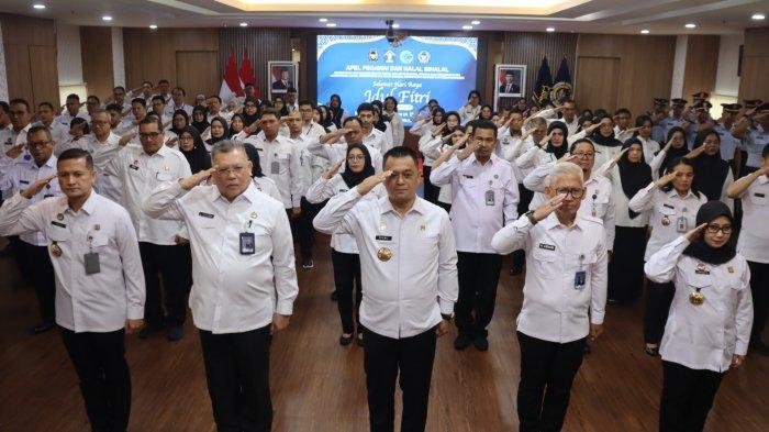 Pimpin Apel Pasca Lebaran, Menko Yusril Ajak Jajaran Kementerian ...