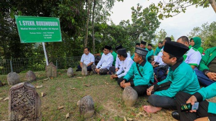 Gus Arwani Selusur Titik Nol Kilometer Islam di Tapanuli Tengah ...
