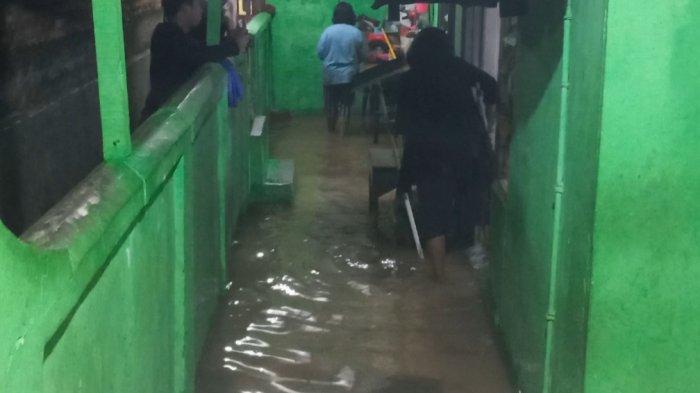 27 RT di DKI Jakarta Masih Terendam Banjir dengan Ketinggian Lebih dari 40 Cm - Wartakotalive.com