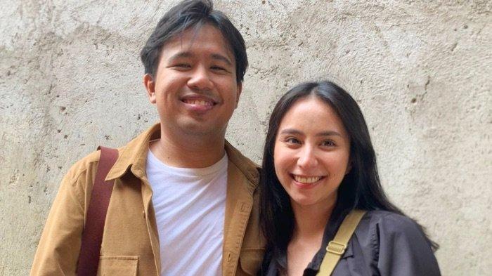 Selamat! Joshua Suherman Jadi Ayah Setelah Clairine Clay Melahirkan ...