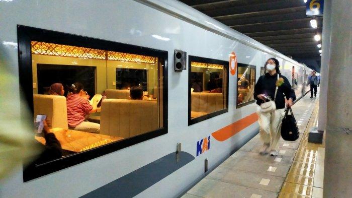 Lengkapi Pelayanan KAI, Kereta Api Batavia Jadi Pilihan Perjalanan ...