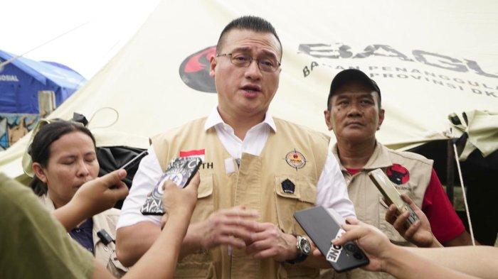 Kepala BAGUNA PDIP Jakarta Kenneth Bangun Posko dan Dapur Umum di ...