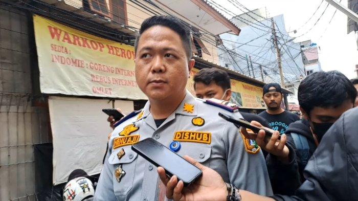 Dishub DKI Jakarta akan Relokasi Parkir Liar yang Tumbuh Subur di ...