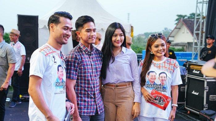 Datangi Jobfair di Yogyakarta, Ketum PSI Kaesang Pangarep Pakai Kemeja Kotak-Kotak Ala Jokowi ...