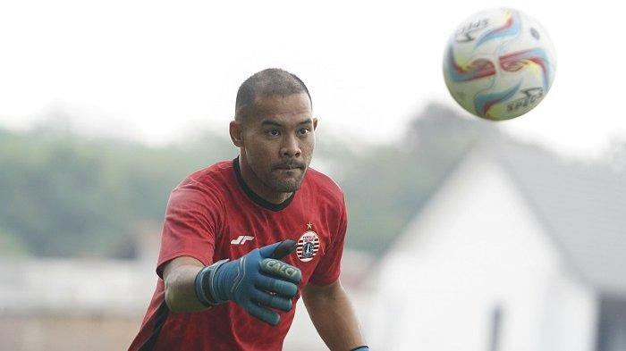 Alasan Carlos Pena Lebih Pilih Andritany Dibandingkan Carlos Eduardo ...