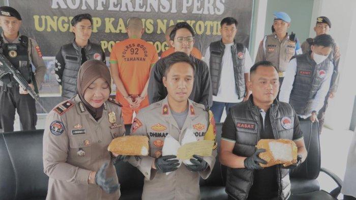 Kronologis Dua Pengedar 6,9 Kilogram Sabu Ditangkap di Sebuah Kontrakan Cilodong Depok ...
