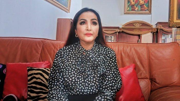 Machica Mochtar Khawatir dan Menangis Saat Tahu Anaknya Ditahan Polisi ...