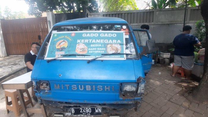 Tak Digebah Meski Dagang Gado-gado di Depan Rumah Prabowo, Ini Alasan Karyadi Bisa Luwes ...