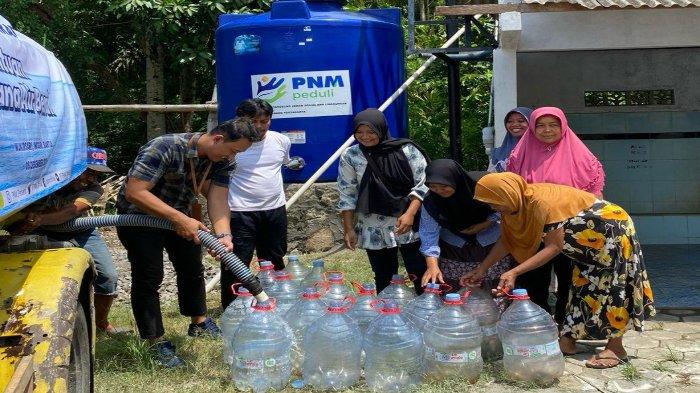Tingkatkan Kualitas Hidup Masyarakat, PNM Peduli Salurkan Bantuan Sanitasi Layak dan Air Bersih ...