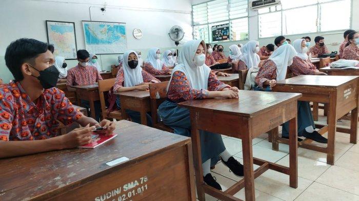 Siswa SMAN 78 Jakarta Senang PTM 100 Persen, Bisa Bertemu Semua Teman ...