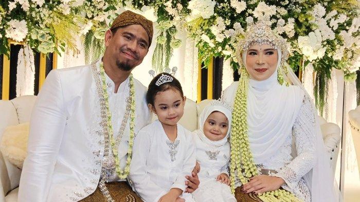 Fitri Tropica Tidak Mau Tambah Anak demi Tambah Kebahagiaannya Bersama ...