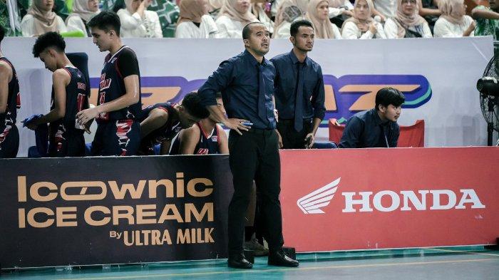 Ini Sosok Pelatih Tegas yang Jadi Kunci Kemenangan Pertama Tim Putra ...