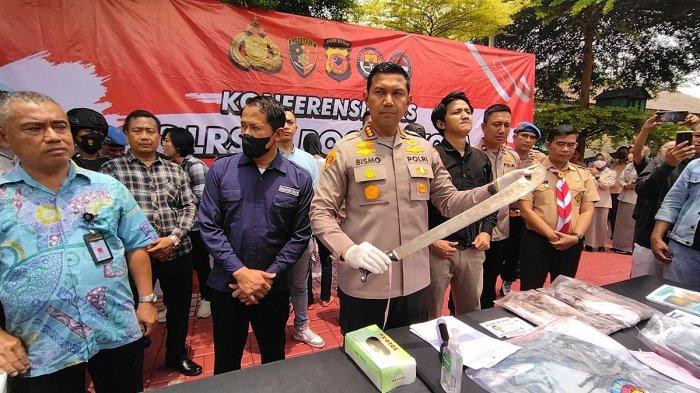 VIDEO : Polresta Bogor Kota Tunjukkan Pelaku dan Barang Bukti ...