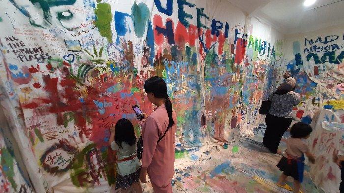 VIDEO Piknik 70-an di Galnas Hadirkan Karya Seni Terkenal Hingga ...