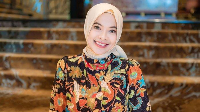 Kisah Sukses Sucianti Suaib Saenong, Berawal dari Operator Kini Jadi Selebgram & Pengusaha ...