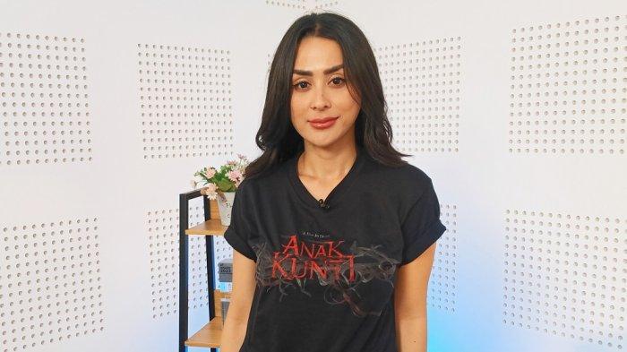 Cerita Selvi Kitty Berbusana Seksi dan Terbuka hingga Lakoni Adegan Mesra di Film Horor 'Anak ...