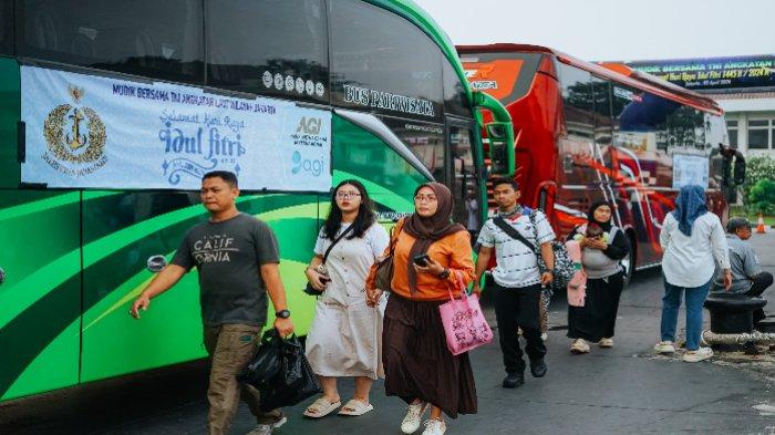 TNI AL dan Bank Artha Graha Berangkatkan Mudik Gratis ke Sejumlah Kota ...
