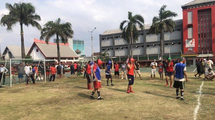 Meriahkan HUT ke-78 RI, Petugas dan Warga Binaan Lapas IIA Narkotika ...