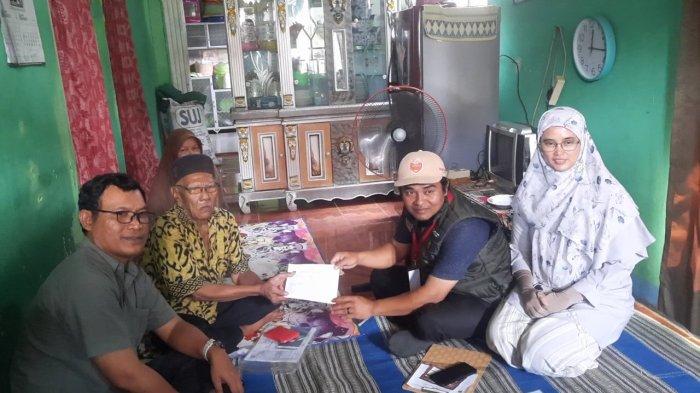 Pencocokan Data Pemilih, KPU Kabupaten Karawang Data Warga Berusia 120 ... Pencocokan Data Pemilih, KPU Kabupaten Karawang Data Warga Berusia 120 ...