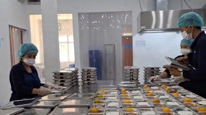 Melihat dari Dekat SPPG Palmerah, Lokasi Dapur Tempat Masak Menu ...