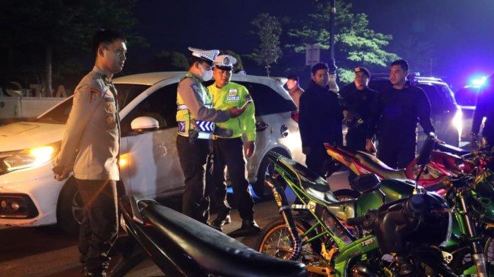 Polres Bogor Gelar Patroli Skala Besar Jelang Lebaran 2023, Bubarkan ...