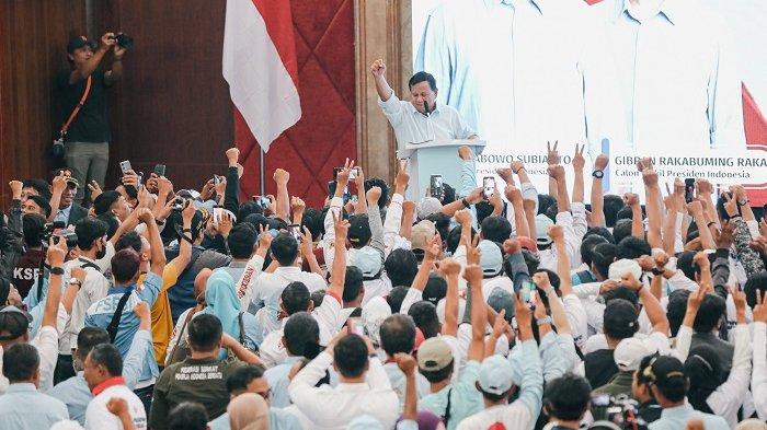 Kampanye di Bandung, Prabowo Tegaskan Koalisinya dengan Gibran adalah Penerus Jokowi ...