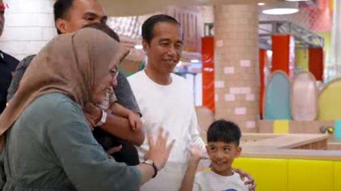Momen Jokowi Ngemong Cucu di Mall Usai Pilpres 2024, Warga Jakarta Heboh - Wartakotalive.com