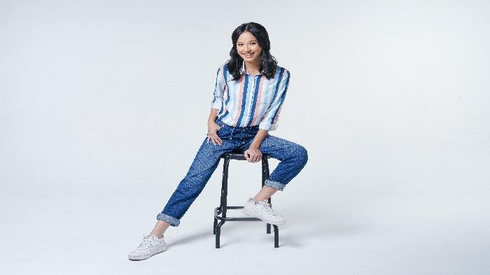 Gaya Busana Casual Liburan Akhir Tahun: Inspirasi Fesyen Lokal dari ...