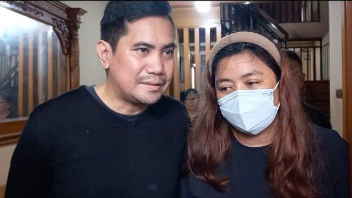 Putri Mendiang Benny Dollo: Papa Sempat Sakit Jantung Terus Drop ...