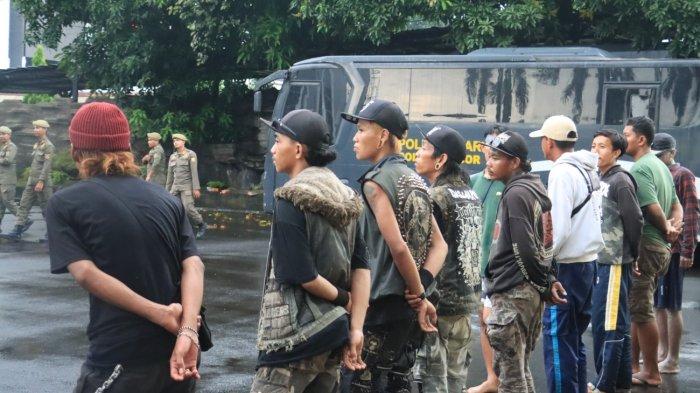 Gelar Razia Preman, Polres Bogor Amankan 10 Orang Anak Punk di Wilayah ...