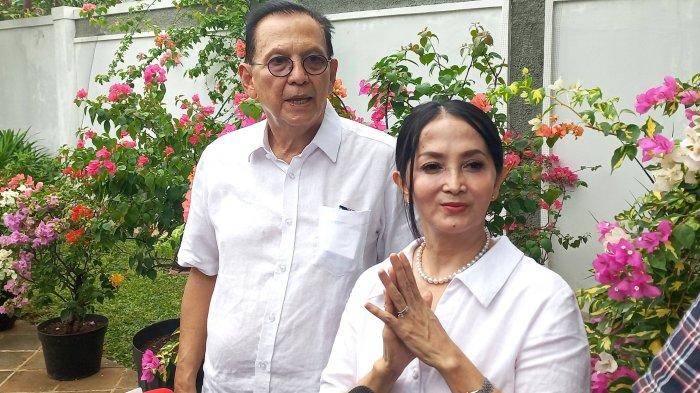 Kaget dengar Titiek Puspa Dilarikan ke RS, Roy Marten: Saya Baru Berkarier, Dia Sudah Top Banget ...