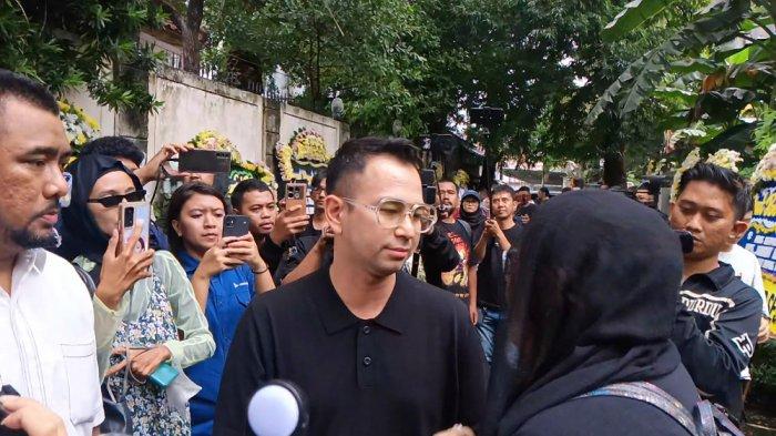 Ungkap Kedekatan dengan Mendiang Ayah Baim Wong, Raffi Ahmad: Om Johnny Wong adalah Sosok yang ...