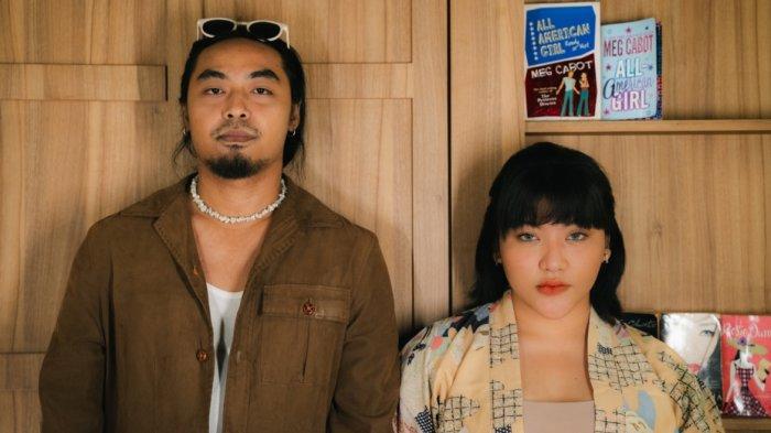 Randa Oktovandy Duet dengan Frietsa Rianty Nyanyikan Lagu 'Labil', Ungkapkan Kisah Cinta yang ...