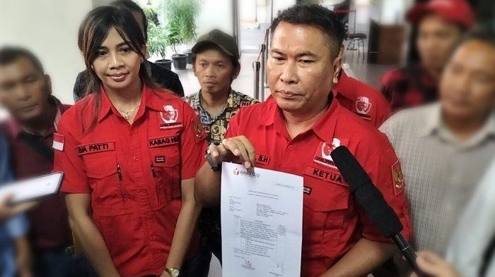 Video Relawan Ganjar Laporkan Kubu Prabowo Ke Bawaslu Buntut Deklarasi