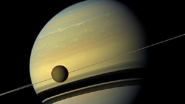 Siap-siap Malam Ini, Bumi Akan Sejajar dengan Planet Tercantik di Tata ...