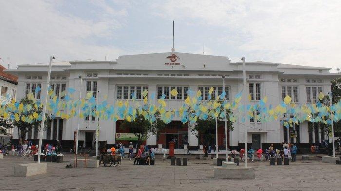 Sejarah Jakarta: Kantor Pos Kota Tua Sempat Jadi Pusat Komunikasi ...