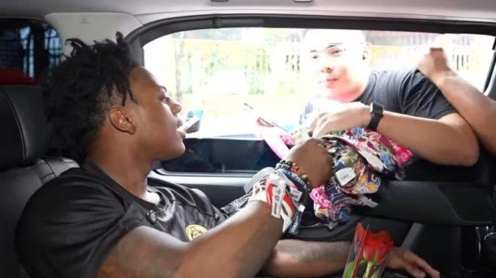 Batik Diklaim Sepihak, Speed Kaget Pas Googling: Batik dari Indonesia ...