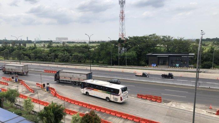 Volume Arus Mudik Tinggi, One Way Lokal dari KM 70 Tol Cikampek Hingga KM 188 Tol Cipali ...