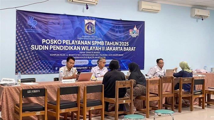 Posko Pengaduan di SMAN 78 Jakarta Sepi di Hari Terakhir SPMB 2025 ...