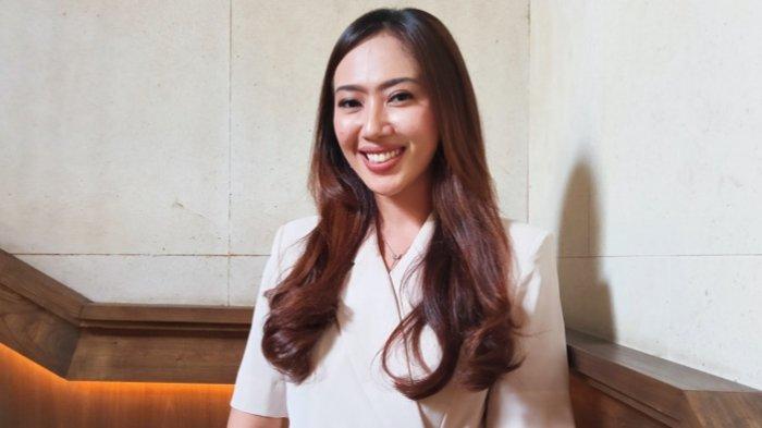 Suci Patia Akui Berat Jadi Anak Mendiang Gatot Brajamusti, Kini Jadi Tulang Punggung Keluarga ...