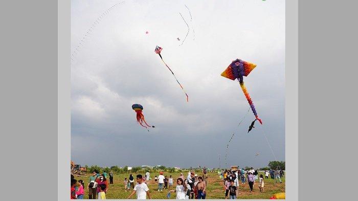 Festival Layangan Hias Terbesar di Timur Jakarta Sukses Digelar di ...